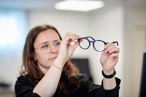 Startside c)optikk Nittedal